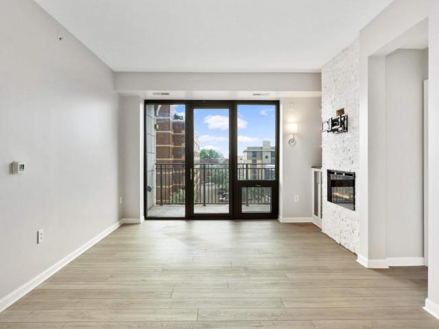 500 E Grant Street # 0407