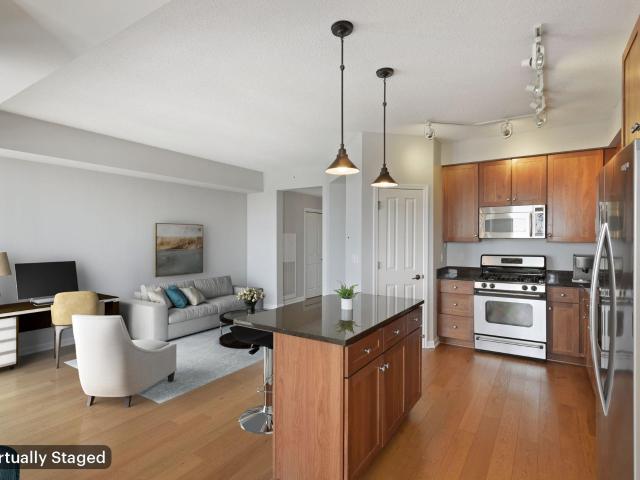 500 E Grant Street # 1706