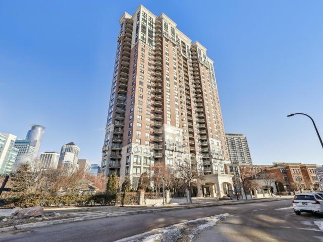 500 E Grant Street # 1711