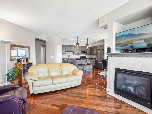 500 E Grant Street # 1902