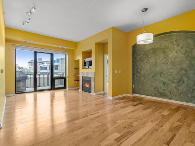 500 E Grant Street # 207