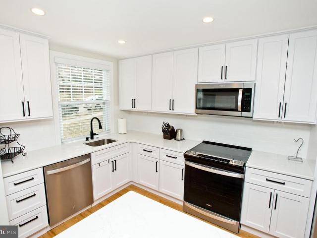 500 E Lancaster Avenue # 135A
