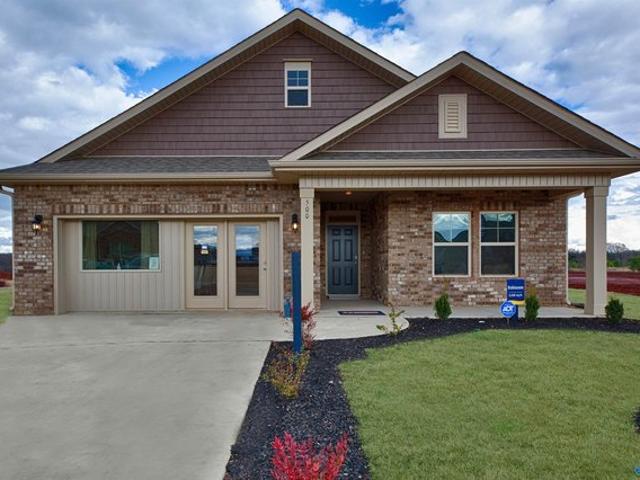 500 E River Landing Blvd SW, Madison, AL 35756
