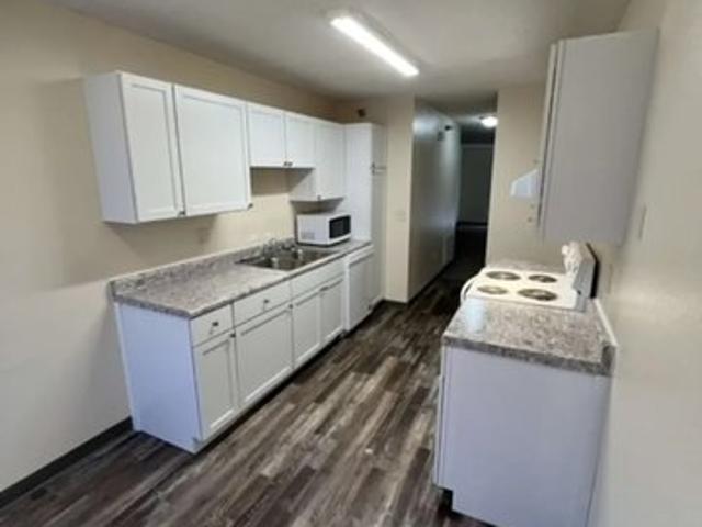 500 Eisenhower St, Sandstone, MN 55072