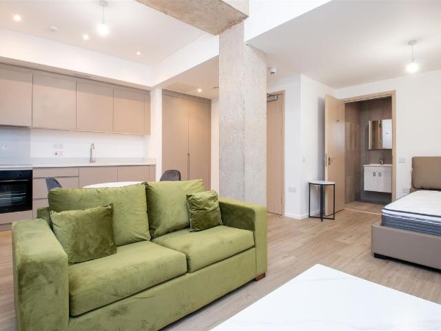 500 Elder Gate, Milton Keynes MK9, 1 bed flat to rent, £1,095 pcm | PrimeLocation
