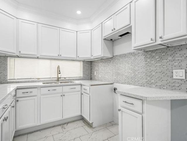 500 Evergreen St #305, Inglewood, CA 90302