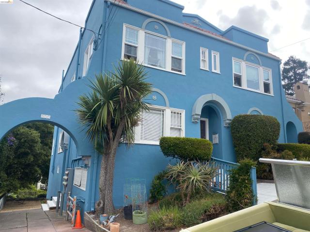 500 Fairbanks Ave