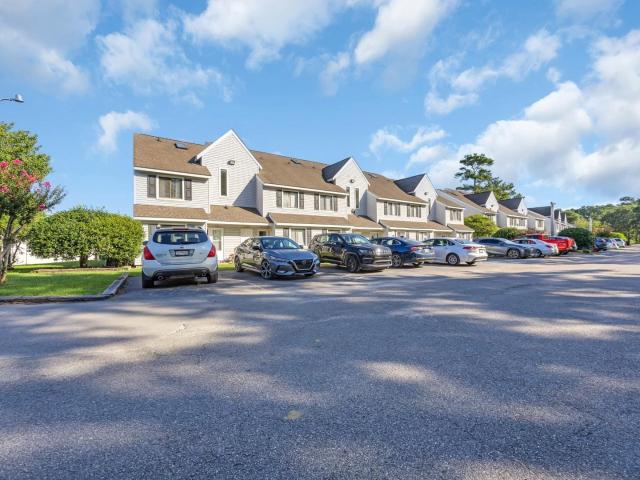 500 Fairway Village Dr, Unit 7P, Myrtle Beach, SC 29588 | MLS #2608