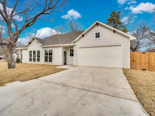 500 Farley St, Waxahachie, TX 75165 | MLS #21180 | Compass