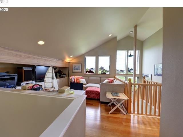 500 Farrell Ct, Seaside, OR 97138 | MLS #302184