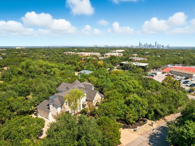 500 Konstanty Cir, West Lake Hills, TX 78746 | MLS #8991 | Compass
