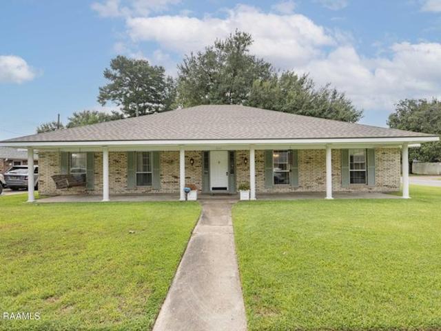 500 Kees Cir, Lafayette, LA 70506