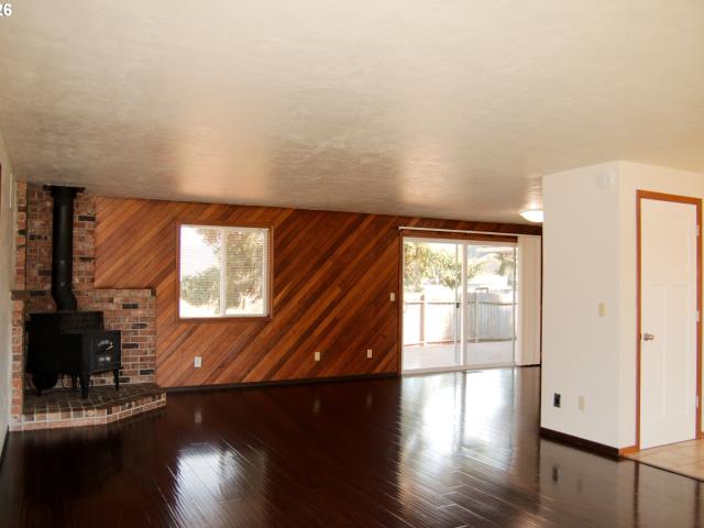 500 hausman ave