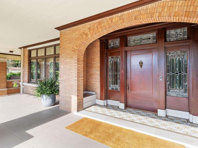 500 Hickory Street