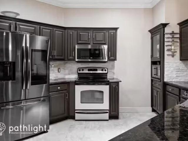 $500 off first full months base rent when you move 24 Altera Ct