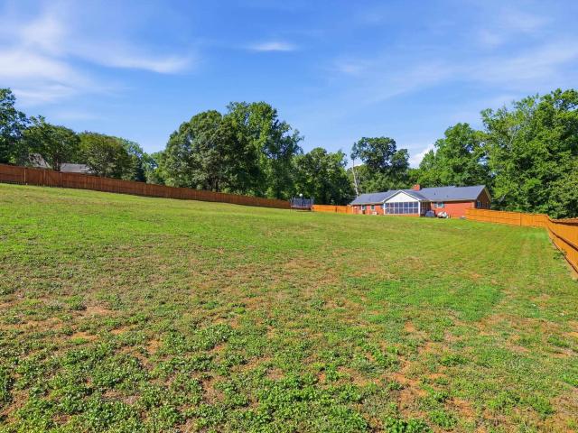 500 Laurel Road