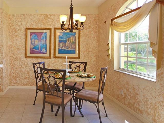 500 L'ambiance Cir Unit 5 104 5, Naples, US, FL