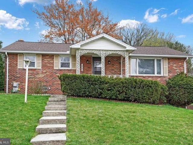 500 Maywood Rd, York, PA 17402