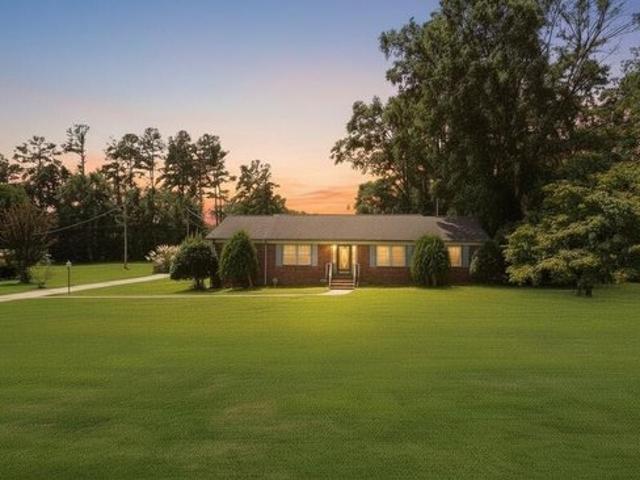 500 Marshall Ave, Abbeville, SC 29620