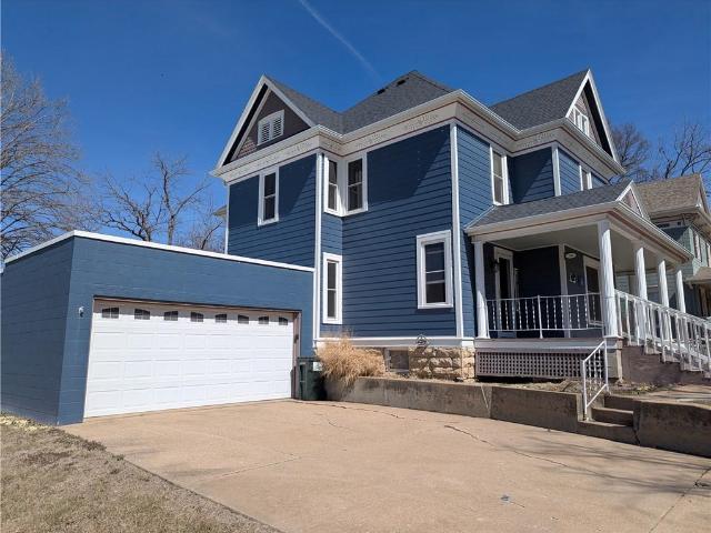 500 Miami St, Hiawatha, KS 66434 | MLS #2605 | Compass