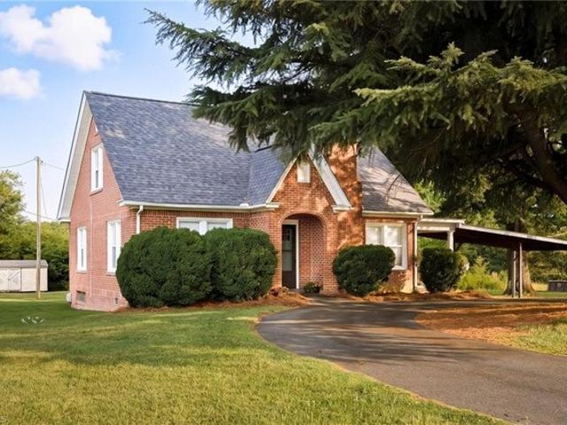 500 Midway School Rd, Lexington, NC 27295