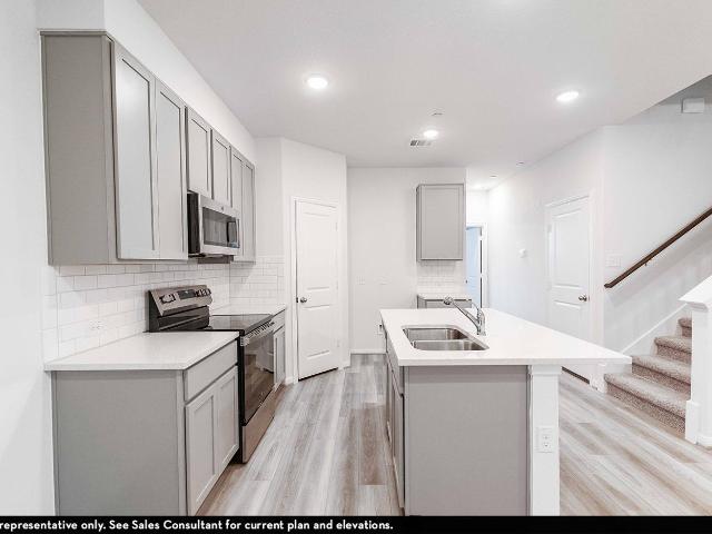 500 Municipal Dr # 403