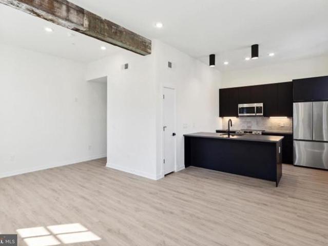 500 N 13th St #303, Philadelphia, PA 19123