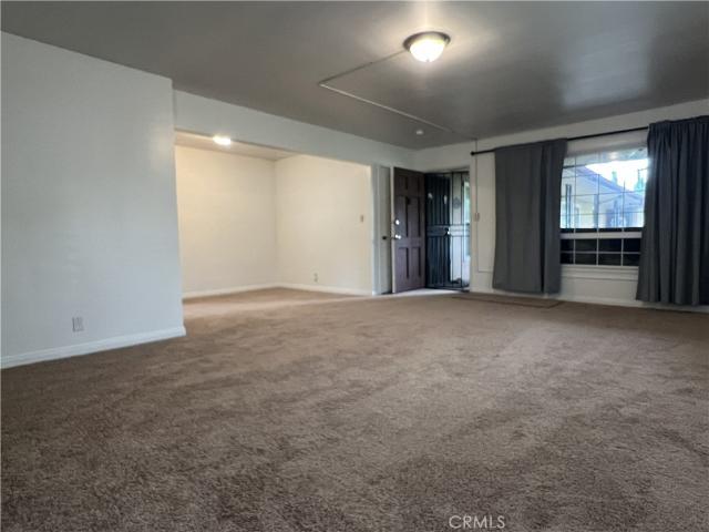 500 N Los Robles Avenue 6