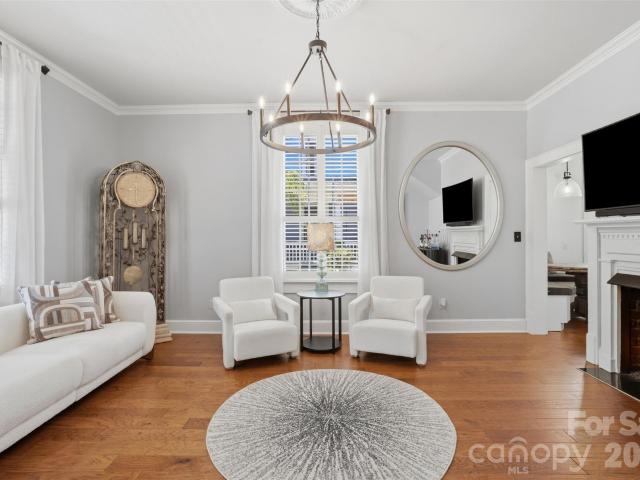 500 N Main Avenue