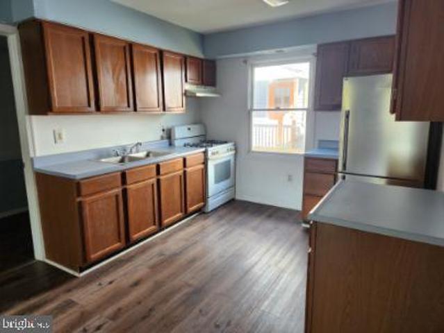 500 N Marshall Street # B