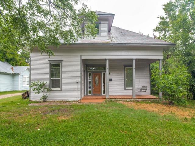 500 North Virginia St, 3 beds, 1 full bath