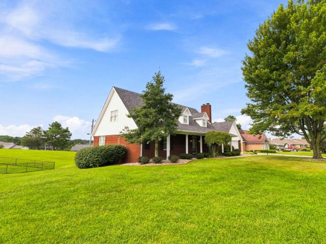 500 Natures Pointe Drive
