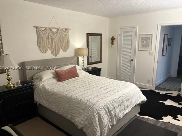 500 NE 12th Ave Apt 704, Hallandale Beach, FL 33009