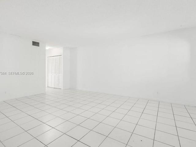 500 NE 2nd St Apt 223, Dania Beach, FL 33004