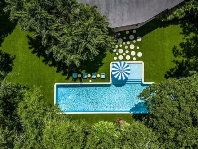 500 NE 96TH ST, MIAMI SHORES, FL 33138 Single Family Residence.