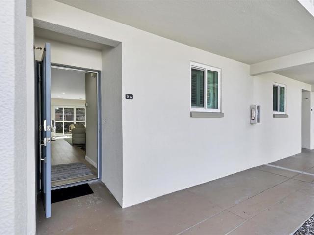 500 S Washington Dr, Unit 5A, Sarasota, FL 34236 | MLS #A4673
