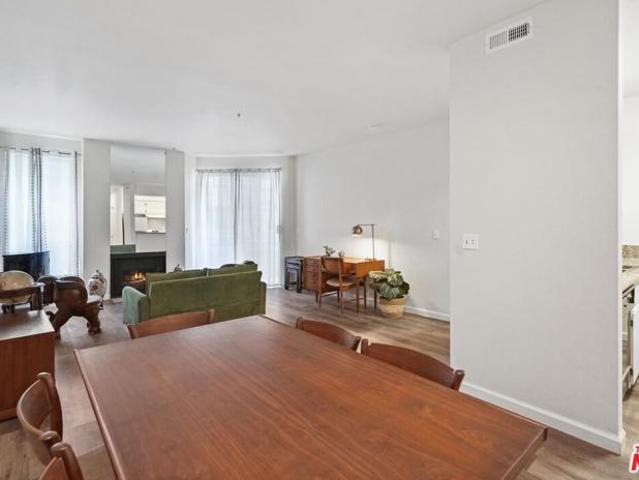 500 S Berendo St #115, Los Angeles, CA 90020