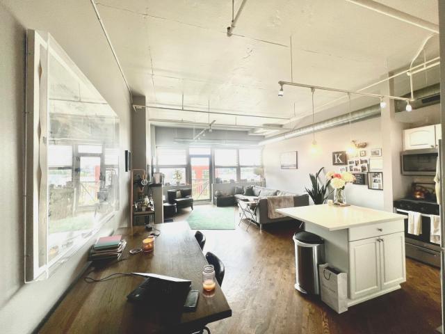 500 S Clinton Street S # 524