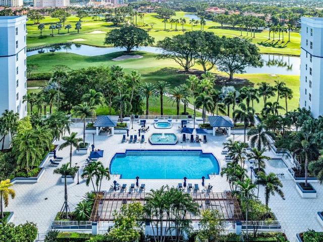 500 SE Mizner Blvd, Unit A310, Boca Raton, FL 33432 | MLS #R11169