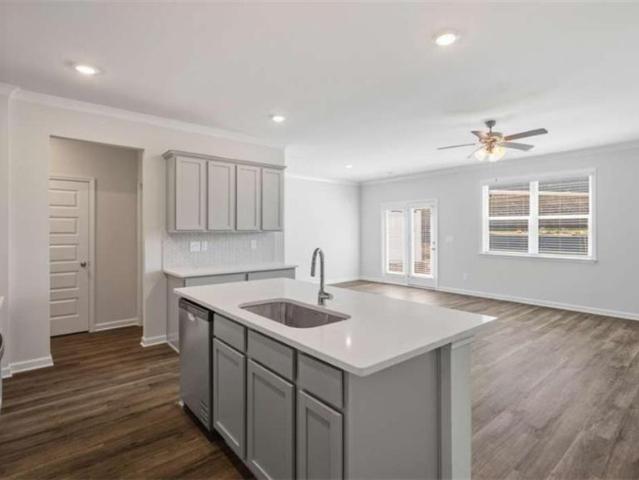 500 Silver Moon Drive