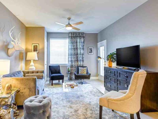 500 Station Blvd 3 Bedroom Apartment for Rent at 675 Station Blvd, Aurora, IL 60504 Fox Valley
