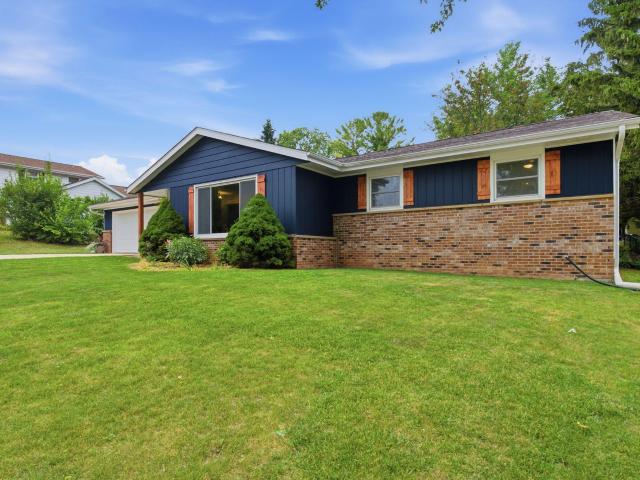 500 Summit Dr