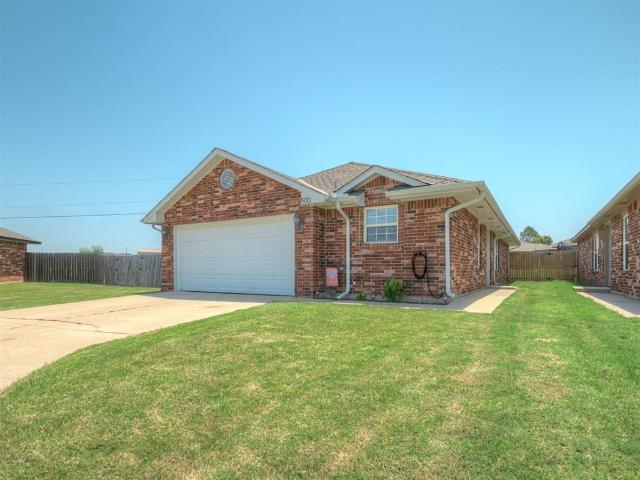 500 SW 38th Terrace