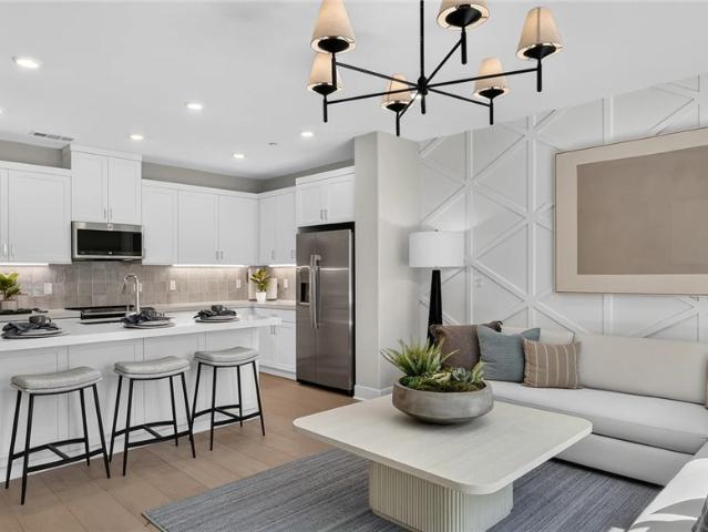 500 Park Drive 18