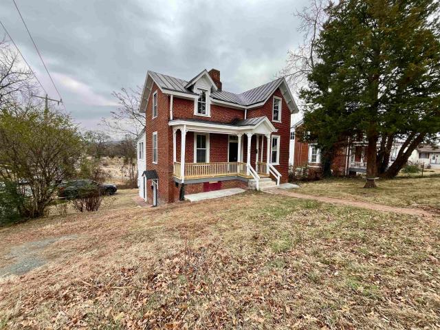500 Ridge St, Unit B, Charlottesville, VA 22902 | MLS #672793
