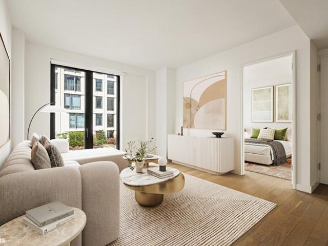 500 W 45th St Apt 321, Manhattan, NY 10036
