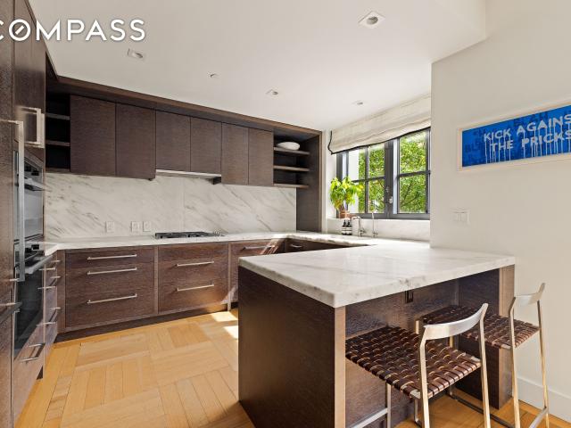 500 W 21st Street 2G