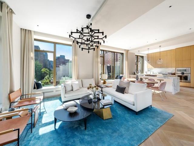500 W 25th St Apt 2, New York, NY 10001