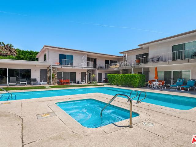 500 W Arenas Road 8
