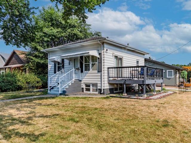 500 W Avenue C, Bismarck, ND 58501